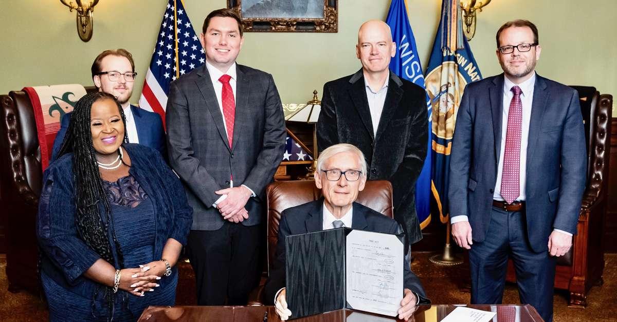 Governor Evers signs WNA-backed public notice font bill | Wisconsin ...